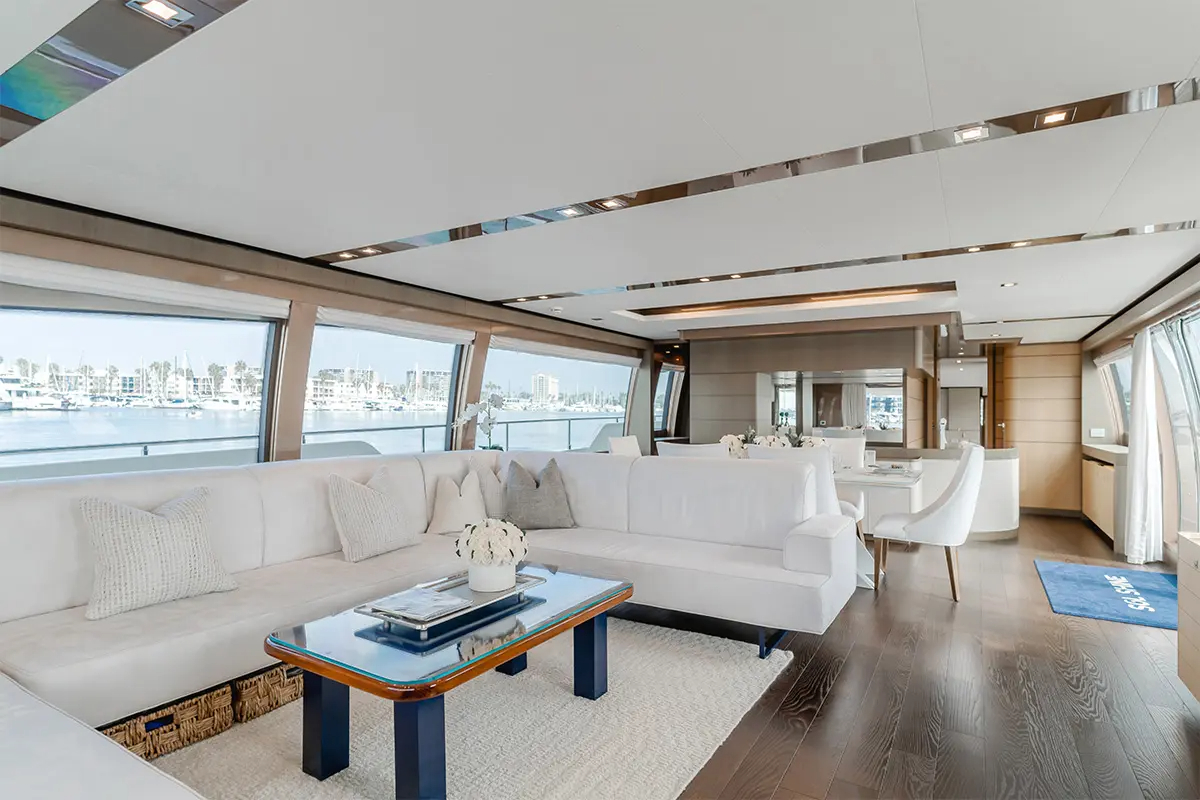 SOL SHINE Yacht Charter Details, Ferretti | CHARTERWORLD Luxury Superyachts